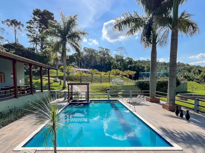 Pousada Henriques/ Sítio - São Roque