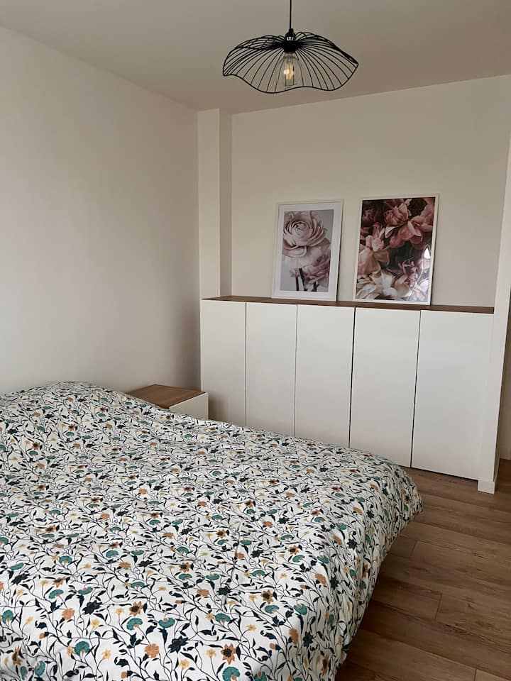 Chambre Moderne - Allonnes