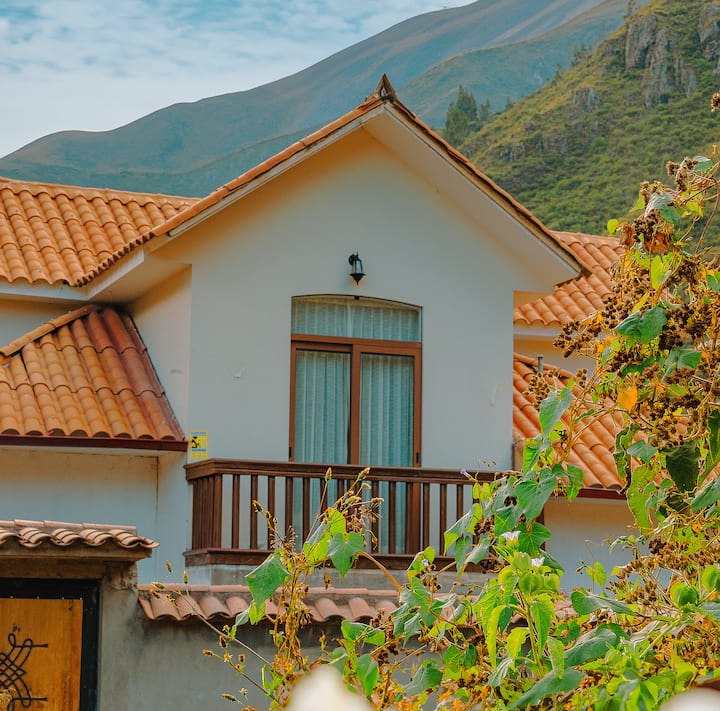 Vistas De Lujo Cerca A La Cascada Arin | Urubamba - Madre de Deus