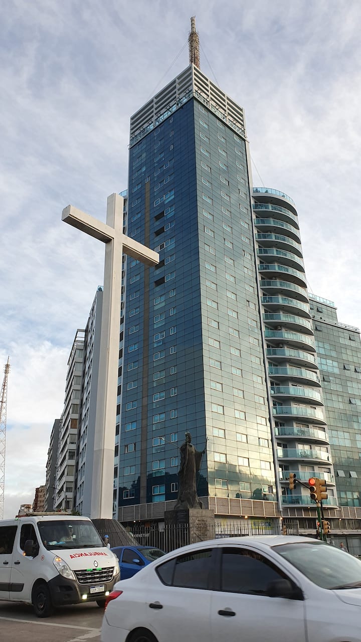 Zona Terminal/hospitales Incluye Garaje - Montevideo