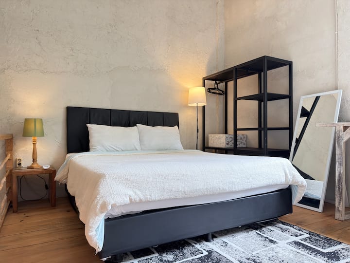 Dermaga Loft 5, A Self-contained - Bali