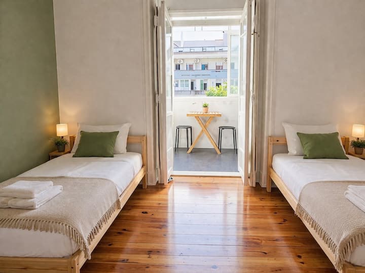 Charming Traditional Portuguese Apartment - Lisbonne