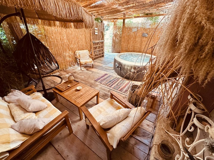 La Paillote Dans Ferme éQuestre Et Son Jacuzzi - Eure