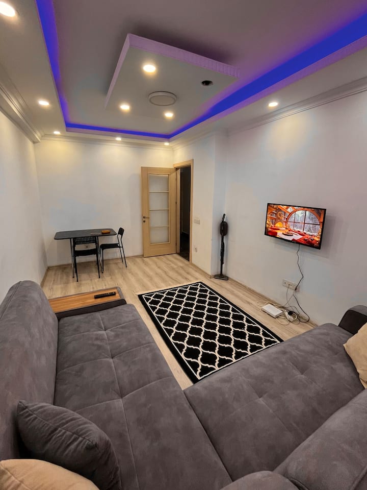 Clean 2+1 Entire Flat In Okmeydanı - Istanbul