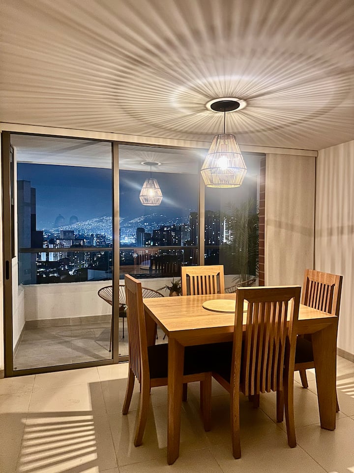 Excelente Ubicación, Precioso Y Buen Precio! - Sabaneta