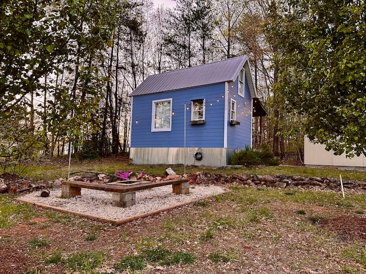 Organic Blue Tiny House - Greer, SC