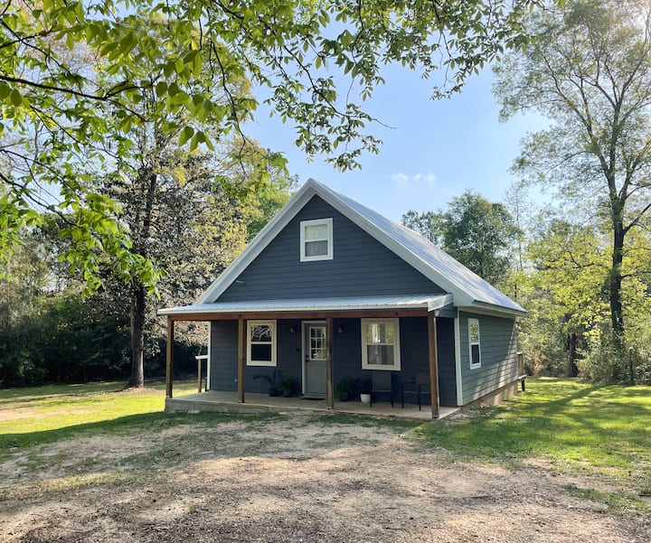 Modern Cabin W/ Balcony In Private Country Setting - Misisipi