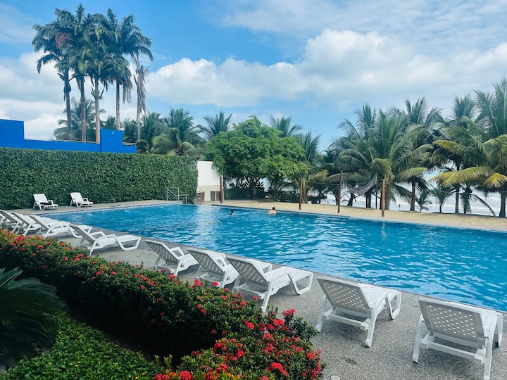 Hermoso Lugar Frente Al Mar - Atacames