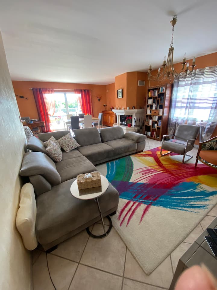 Villa 4 Chambres Avec Piscine Proche Aix - Pélissanne