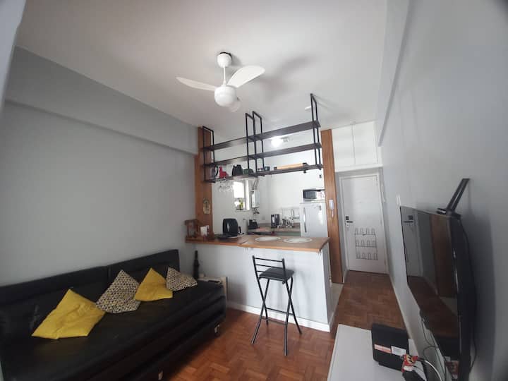 Full Place 2 Blocks Away From The Beach - Copacabana