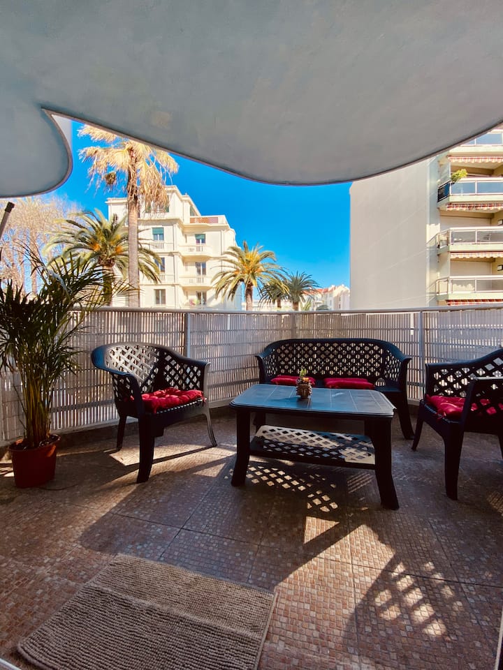 À 50 Mètres Des Plages ! Studio Rénové Avec Vue - Juan-les-Pins