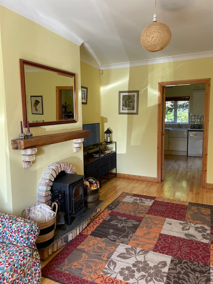 Cozy House In Salthill Galway . - Galway