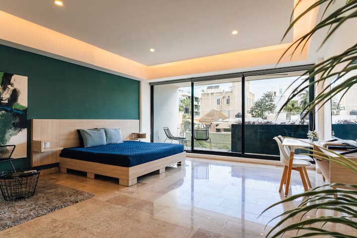 Beautiful Apartment Top Location! - Playa del Carmen