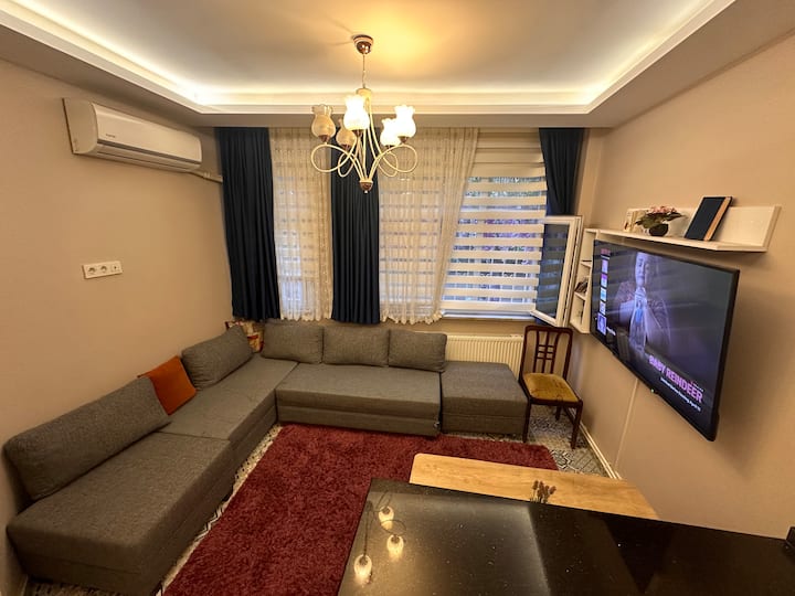 Cozy 3 Room Flat W/2 Ac, Wifi, Walk To Blue Mosque - Estambul
