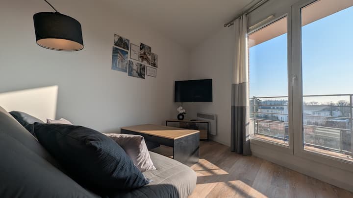 Charmant Logement Lumineux Avec Balcon - 10' Paris - Argenteuil