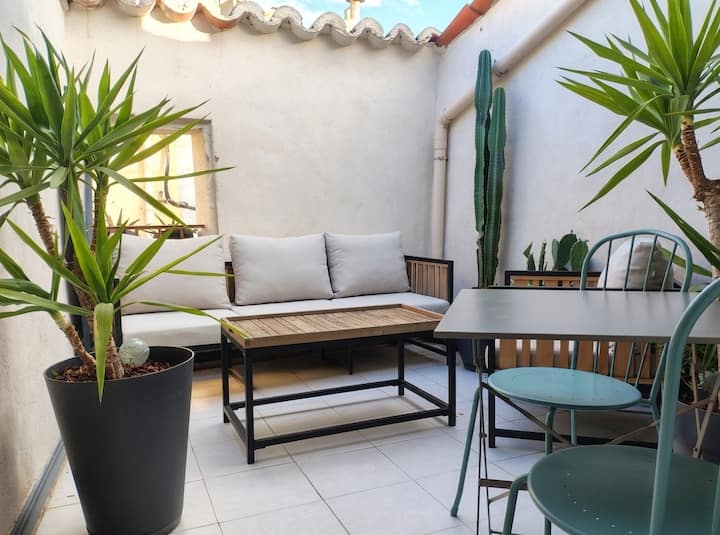 Duplex Avec Terrasse Au Centre Historique - Sérignan Plage