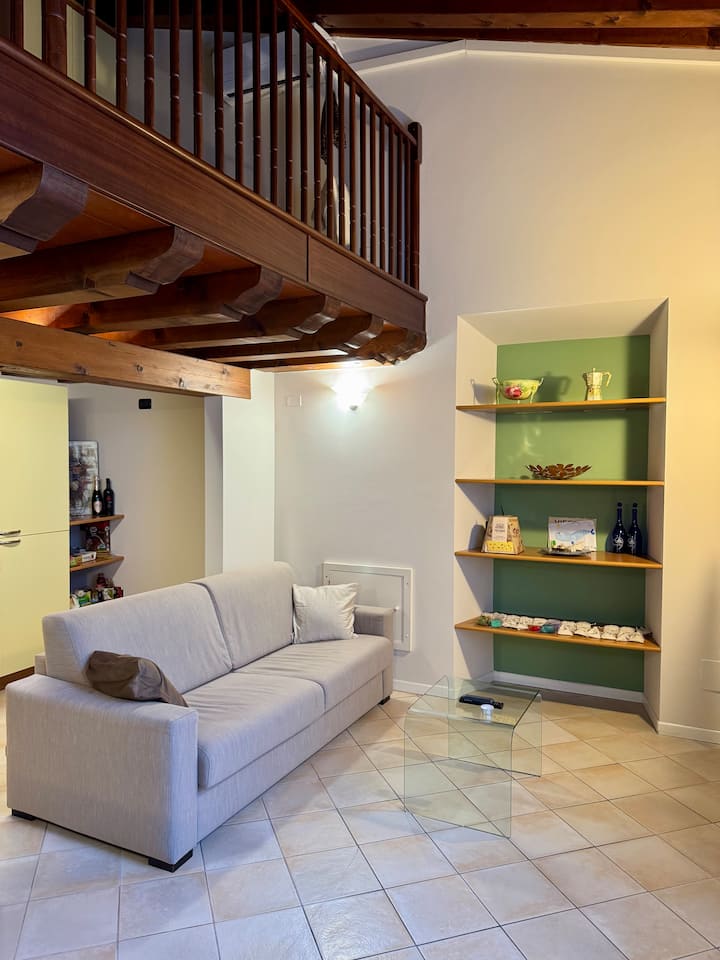 Luminoso Loft Con Due Bagni In Centro A Desenzano - Desenzano del Garda