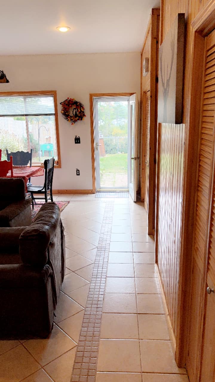 Hot Tub-pet Friendly-pontoon Rental - Rifle River Recreation Area, Lupton