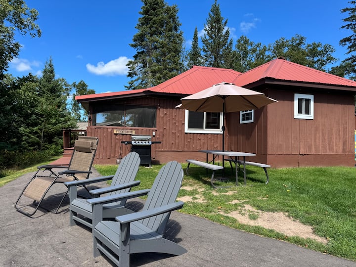 Cozy Cabin On Island Lake (Cabin 6) - Flambeau River State Forest, Loretta