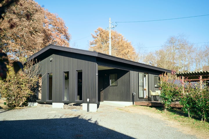 コートハウス950【e棟】西軽井沢エリア【小型犬のみ可・屋根付きガレージ・ウッドデッキ・bbq小屋】 - Karuizawa