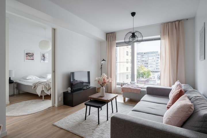 Stylish New 1br Home With Sauna | Next To Station - Tampere