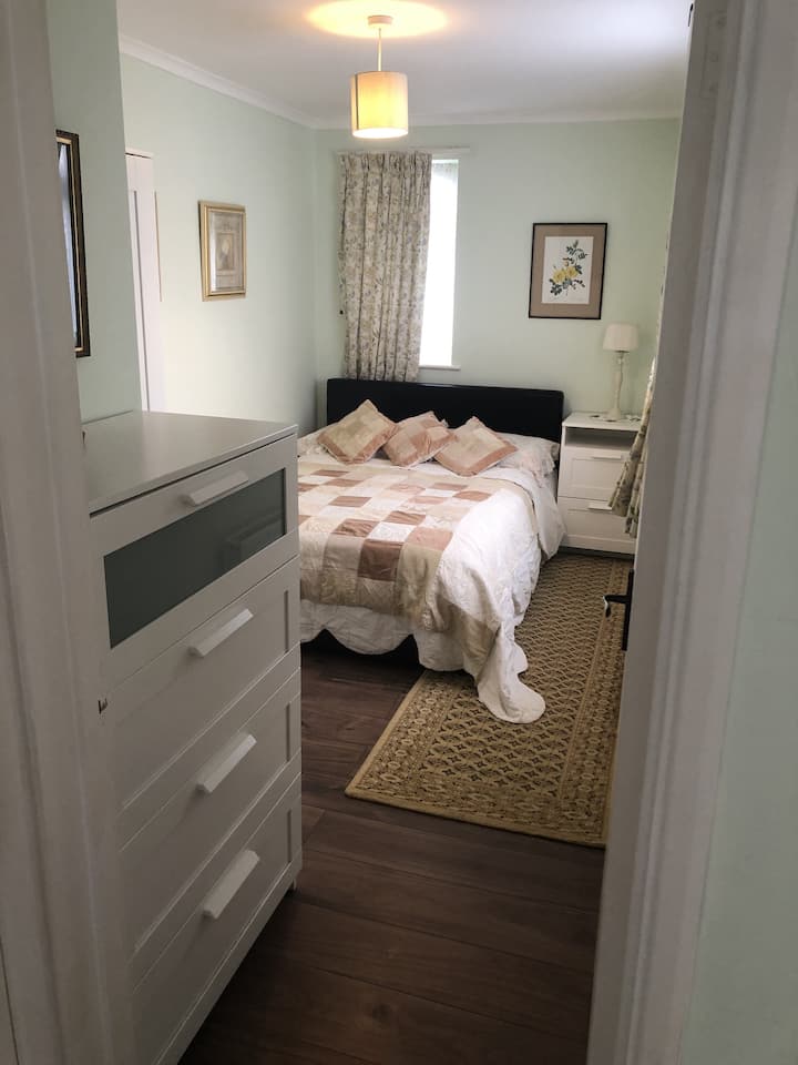 Flat In Eton Wick, Windsor - Maidenhead