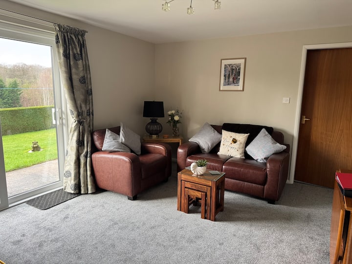 Garden Flat Knaresborough Centre - Wetherby