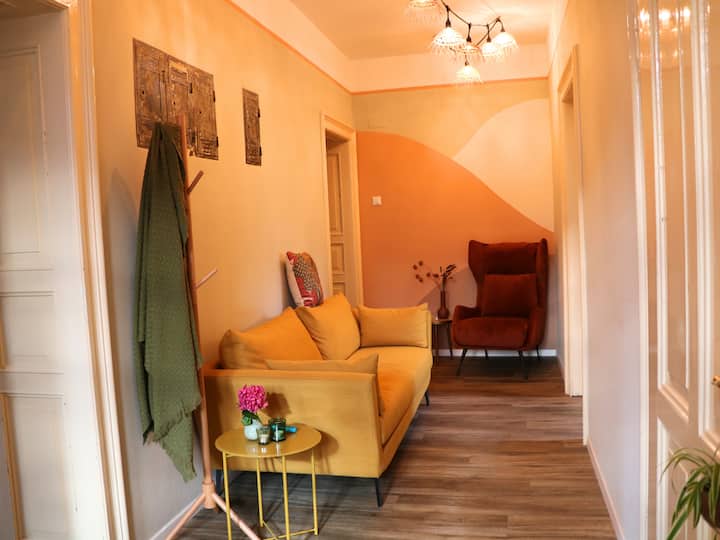 3-room Apartment, Merano Center Private Parking - Lana