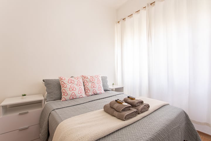 A 2 Quadras Da Praia | Posto 4 | Faça Tudo A Pé - Copacabana