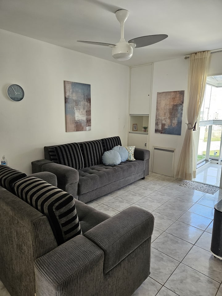 Praia & Piscina Ap. Comfort - Guaratuba