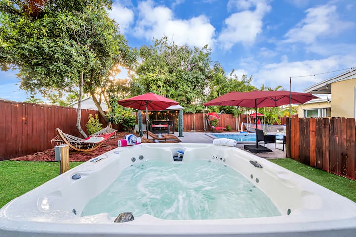 Relax At Serenity • Heated Pool • Spa • Near Beach - West Palm Beach, FL