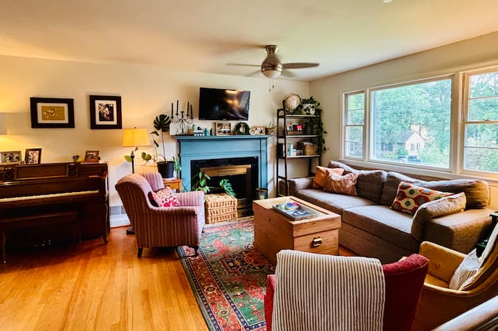 Homey Entire House Close To Uva And Downtown Mall! - Charlottesville, VA