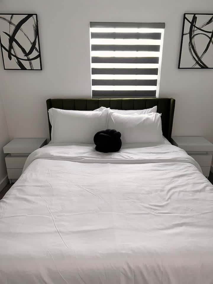 Modern Luxurious One Bedroom - Miramar, FL