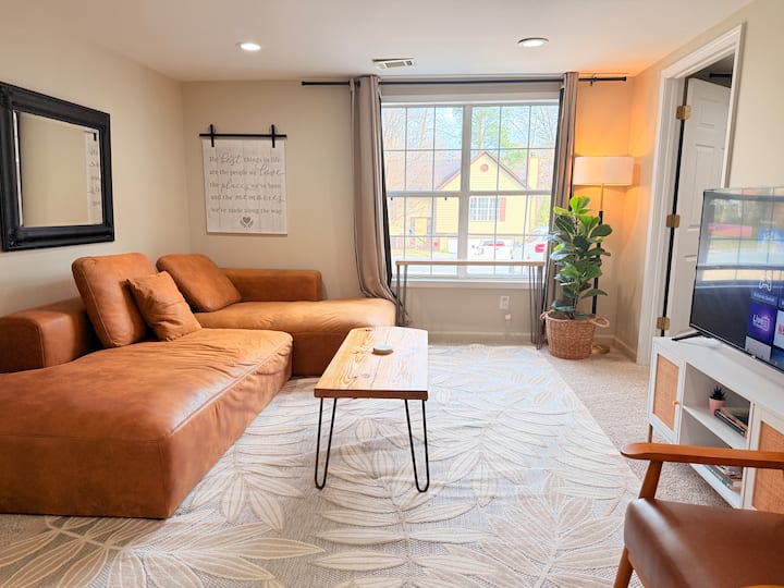 Guesthouse Near Sugar Hill’s Downtown Shops & Lake - Suwanee, GA