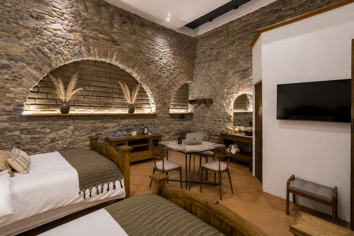 Suit De Lujo En Casona La Luz, Centro De Puebla - Puebla
