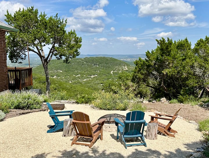 Amy's Hilltop Guesthouse W Pool/views - Texas