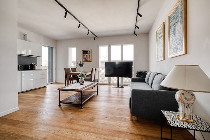 Two-bedroom Apartment Citylife - Milan