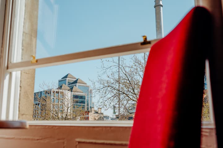 Eden Suite - Private Room - Dublin