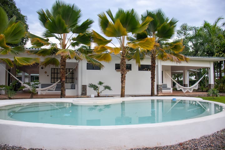 Magica Casa Finca Campestre 5 Habs 19 Personas - Cumaral