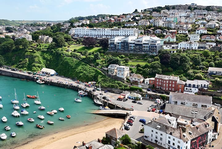 Exmouth - The Admiral's House - Ilfracombe