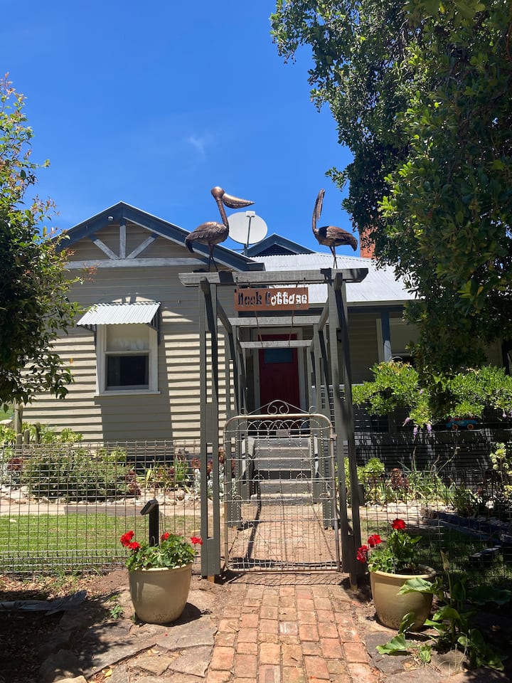 The Nook Cottage Farm Stay - Wangaratta