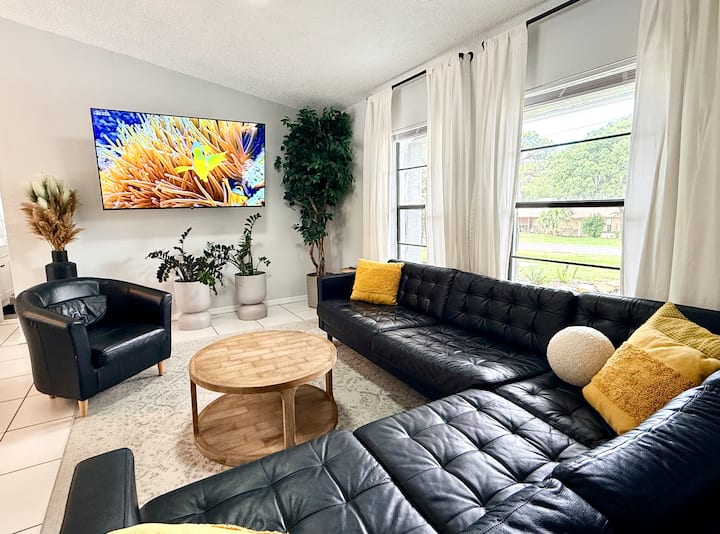 Game Room, Heated Pool King Bed, Near Weeki Wachee - Spring Hill, FL
