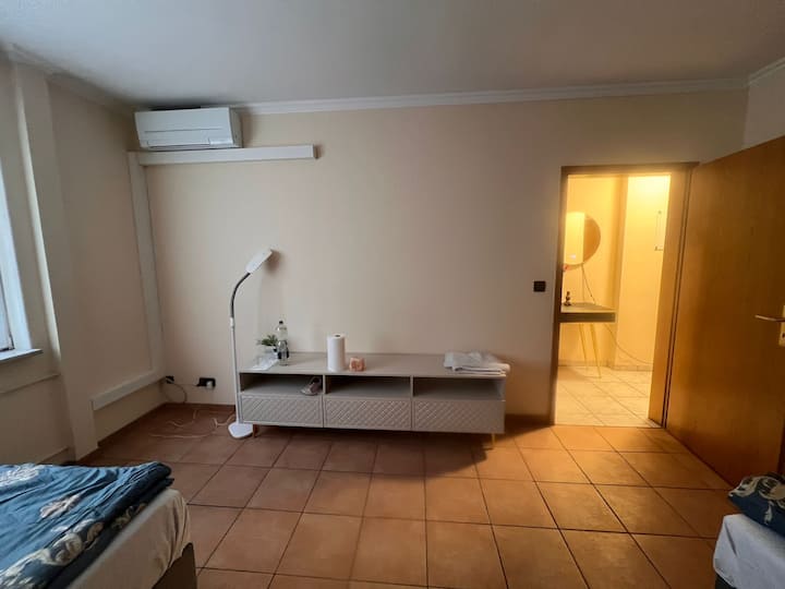 Cosy And In A Quiet Environment 3 Persons - Duisbourg