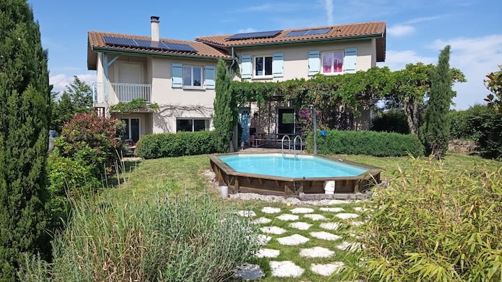 Maison De Campagne à 20 Min De Lyon - Givors