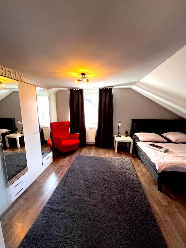 Zwei Zimmer Incl Dusche /Wc - Bayreuth