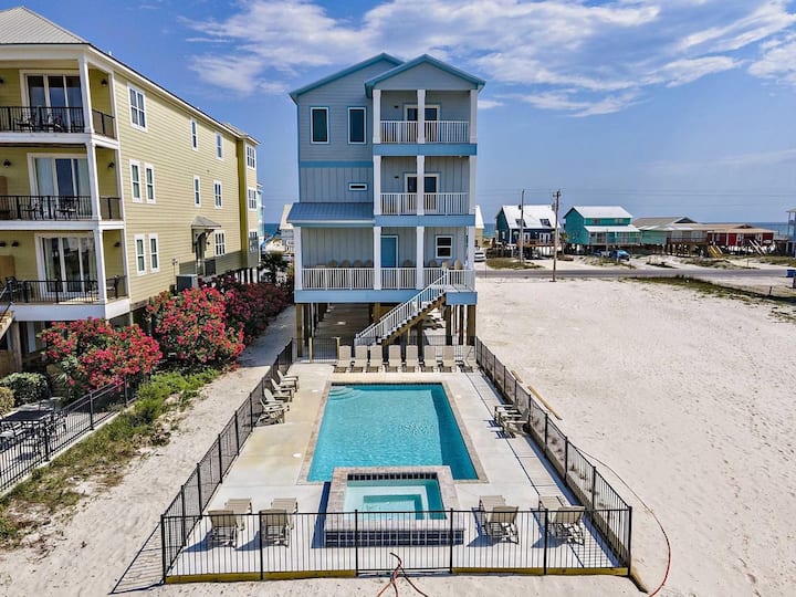Zeke's Retreat Pool Hottub 5 Bedroom Lock Out - Gulf Shores, AL