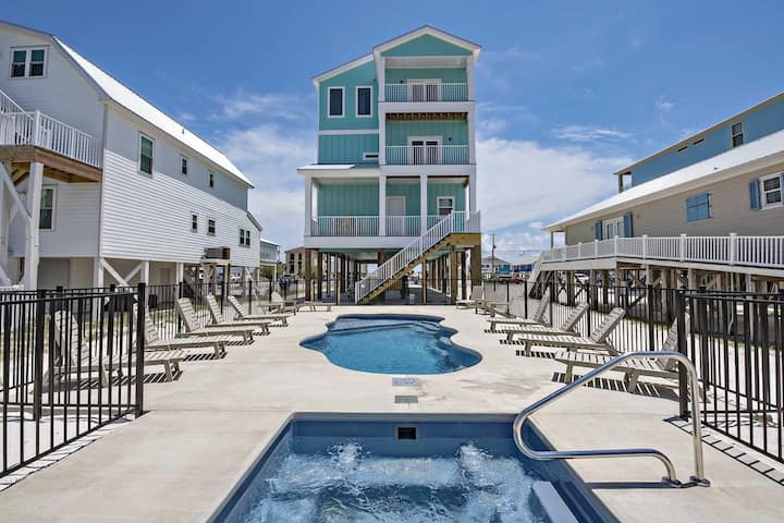 10 Bedrooms Huge Beach House And Private Pool - Gulf Shores, AL