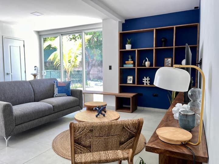 Via Costera Puerto De La Libertad -Surfcity. - La Libertad, El Salvador