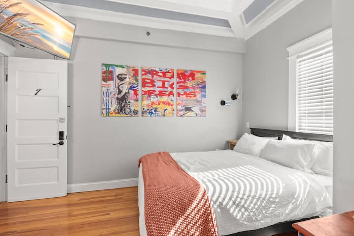 The Thalassa Suite ~ Blue Bayou Inn - Tarpon Springs, FL