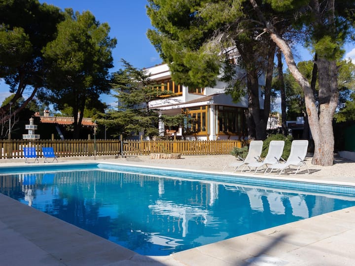 Innouthome Piscine Bbq Clim Et Wifi Torrente - Catalogne